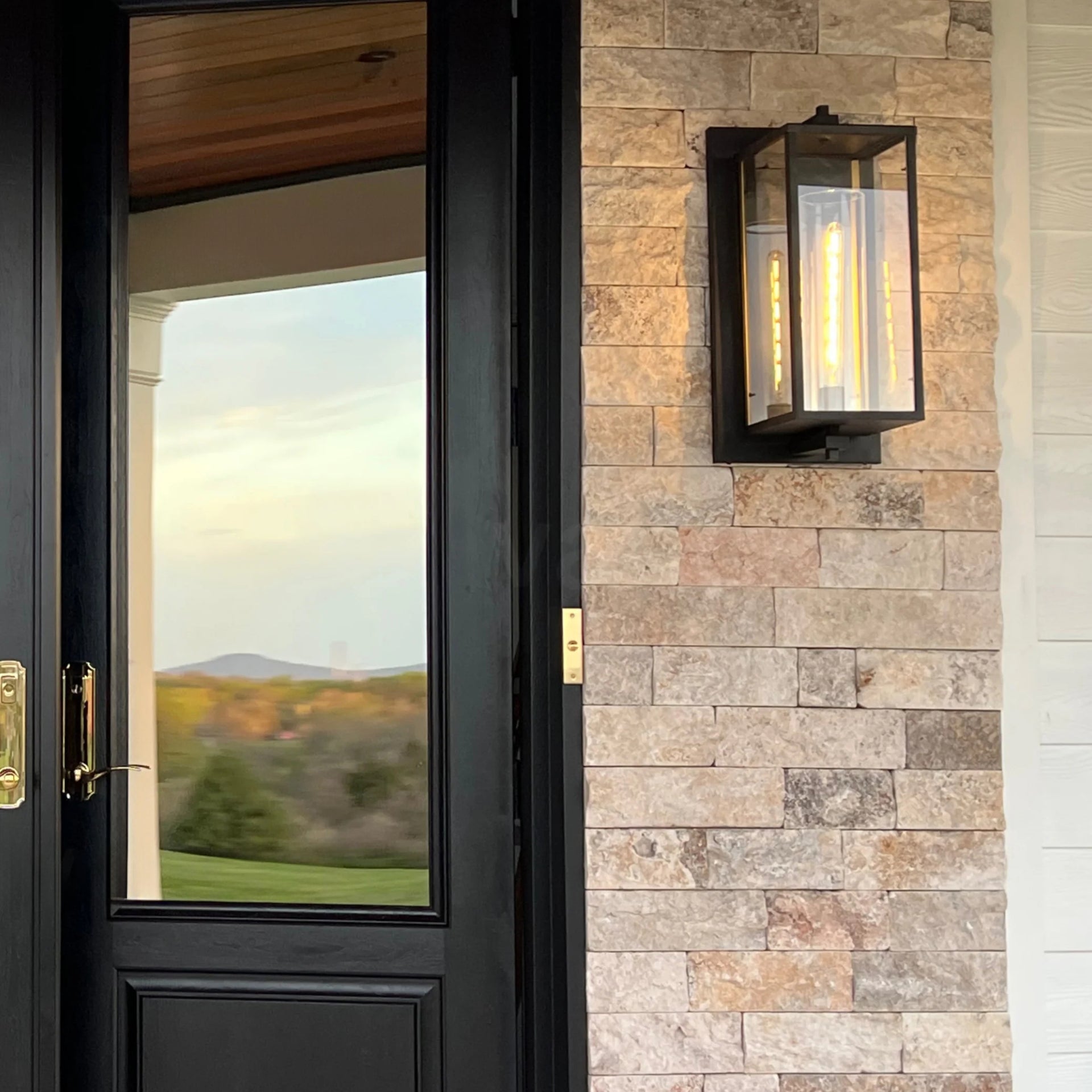 Deniselamp,a leader in the lighting industry